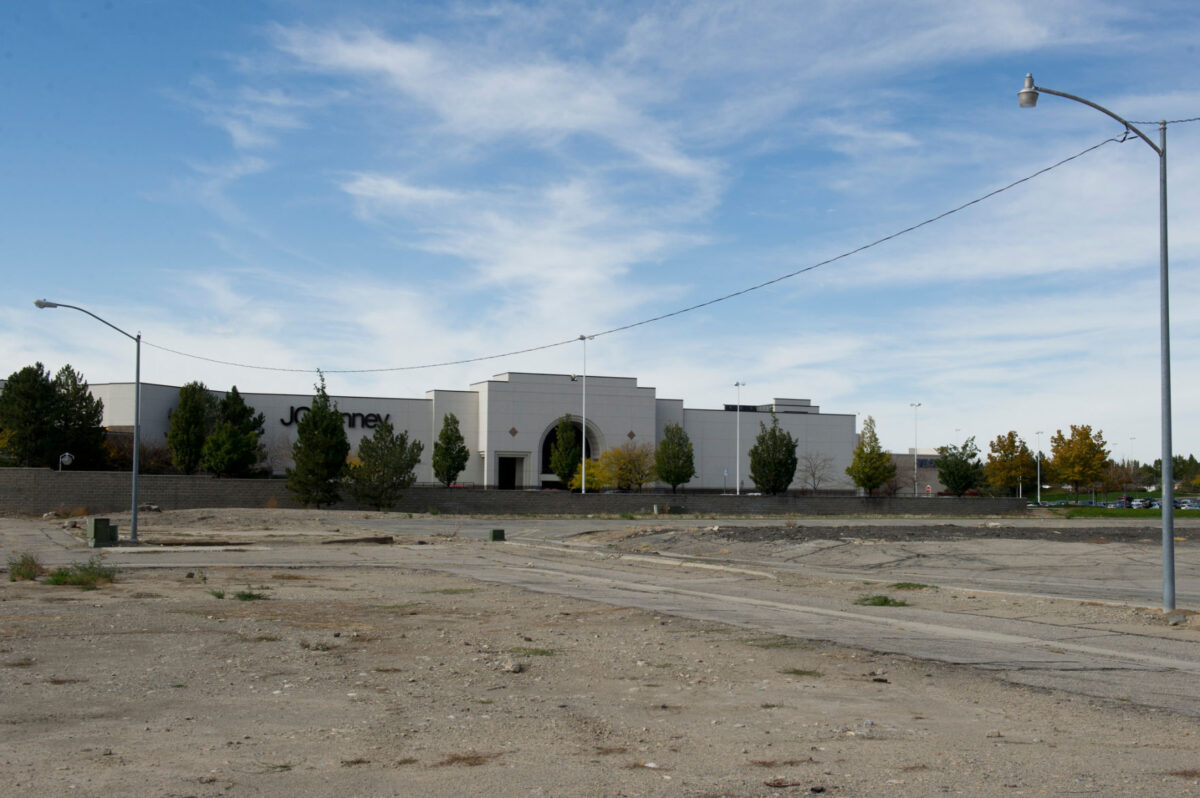 Provo Towne Centre mall sold | News, Sports, Jobs - Daily Herald